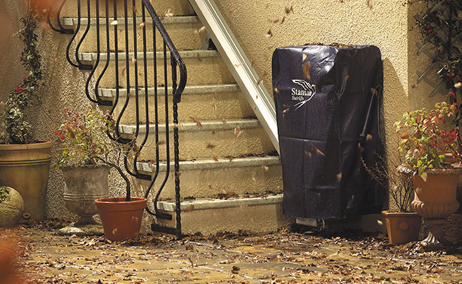 Outdoor Stairlift | Exterior Chair Lift for Stairs | Stannah